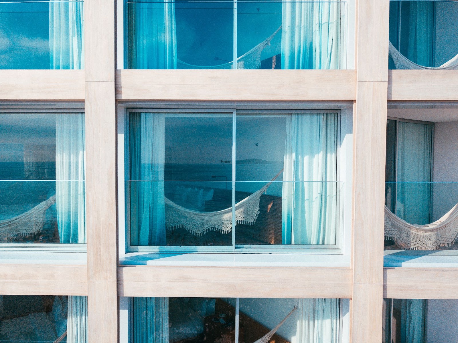 The experience of staying right on the beach in Rio de Janeiro